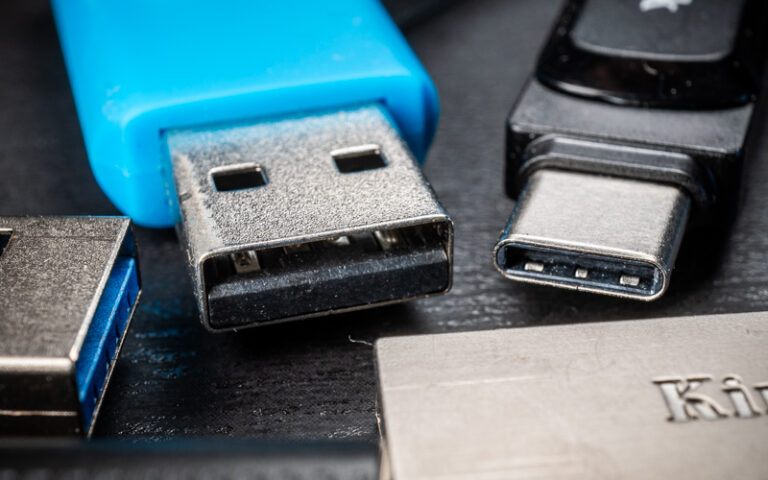 Bulk SD & MicroSD Memory Cards and Flash Drives - Wholesale